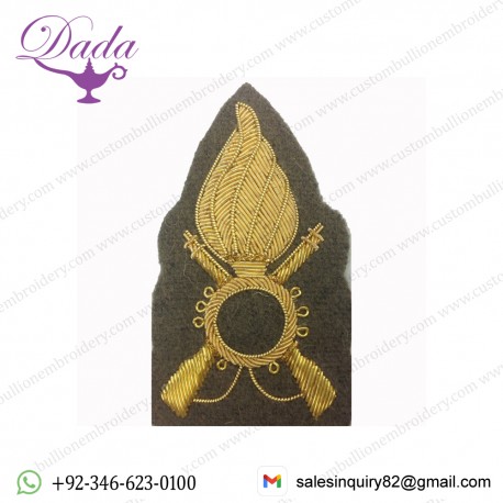 ITALIAN ARMY INFANTRY FRIEZE HAND EMBROIDERY EMBLEM Air Force Badges