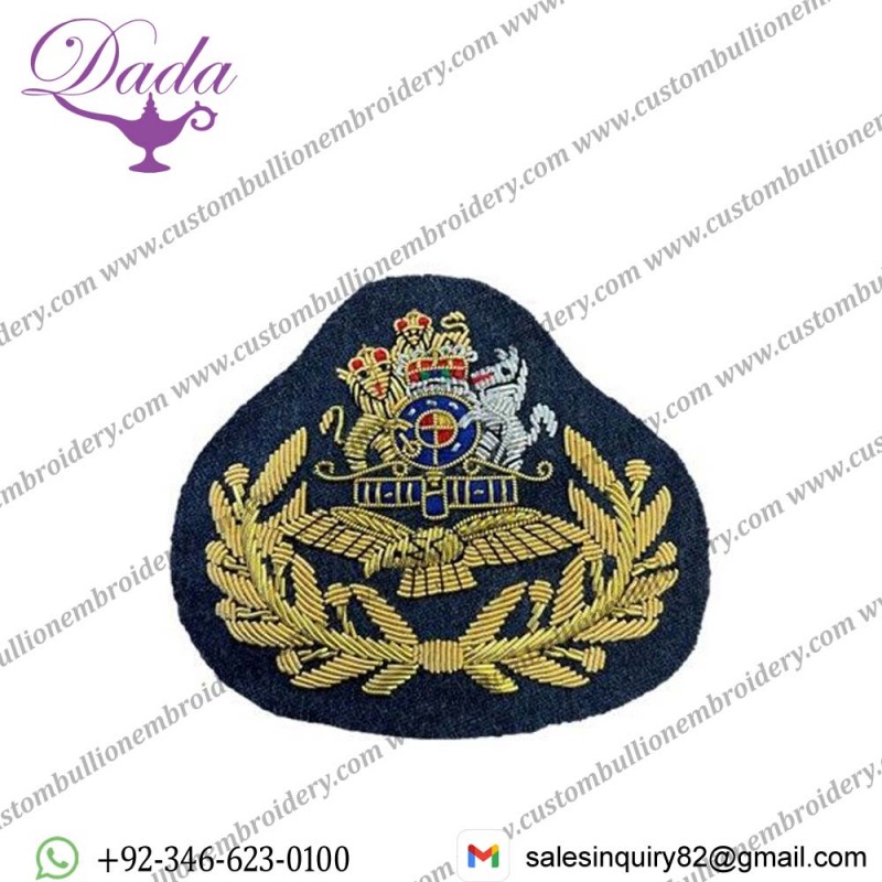 RAF Master Aircrew Large Badge Badges Family Crests, Blacks Felt Gold